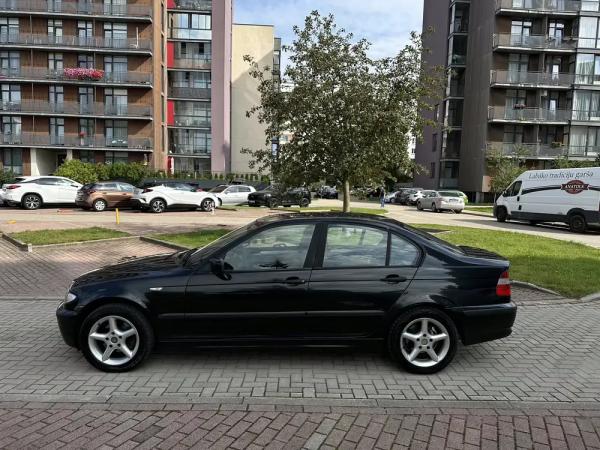 Melns BMW 318 2003 Rīga, ar dzinēja tilpumu 2.00 L un nobraukumu 394 tūkst. km par 1690 €, foto 4 vietnē AUTOMOTO.COM.LV