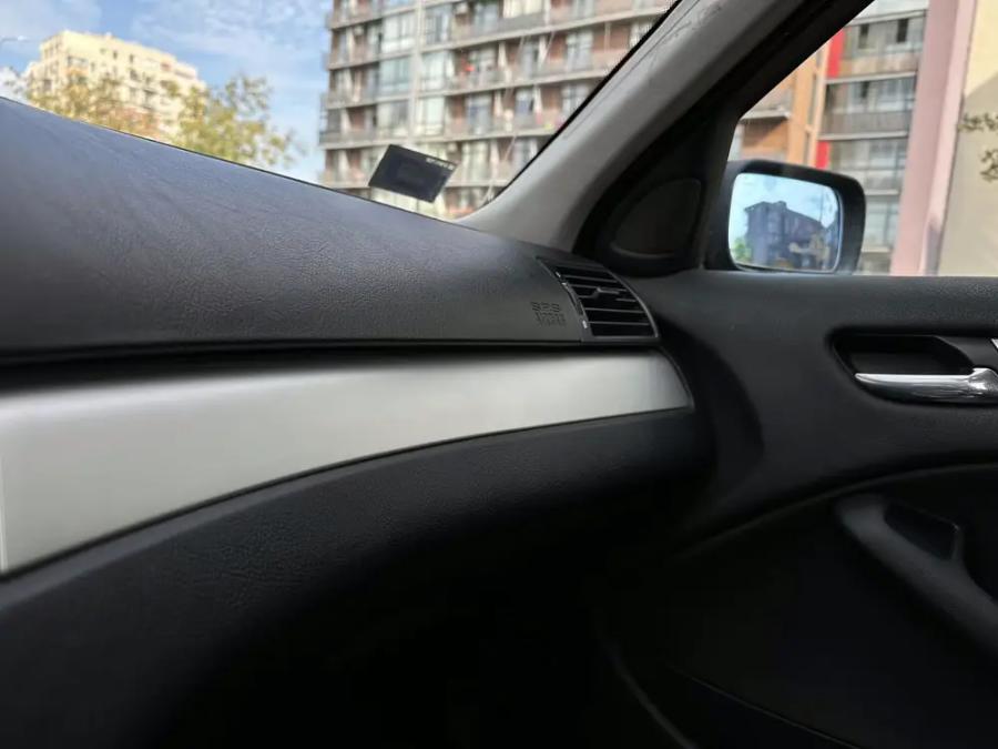 Black BMW 318 2003 in Riga, with an engine capacity of 2.00 L and mileage of 394 thousand km for 1690 €, photo 21 on AUTOMOTO.COM.LV
