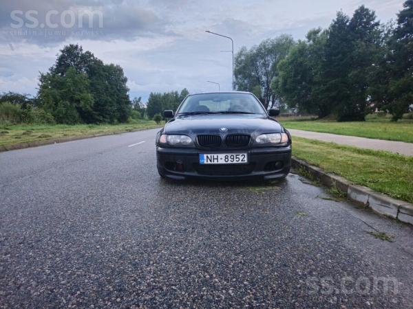 Melns BMW 318 2003 Jelgava, ar dzinēja tilpumu 2.00 L un nobraukumu 370 tūkst. km par 1200 €, foto 1 vietnē AUTOMOTO.COM.LV