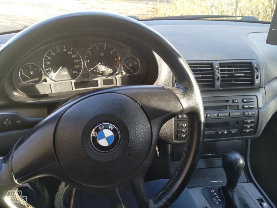 Black BMW 318 2003 in Vilnius, with an engine capacity of 2.00 L and mileage of 241 thousand km for 1650 €, photo 7 on AUTOMOTO.COM.LV