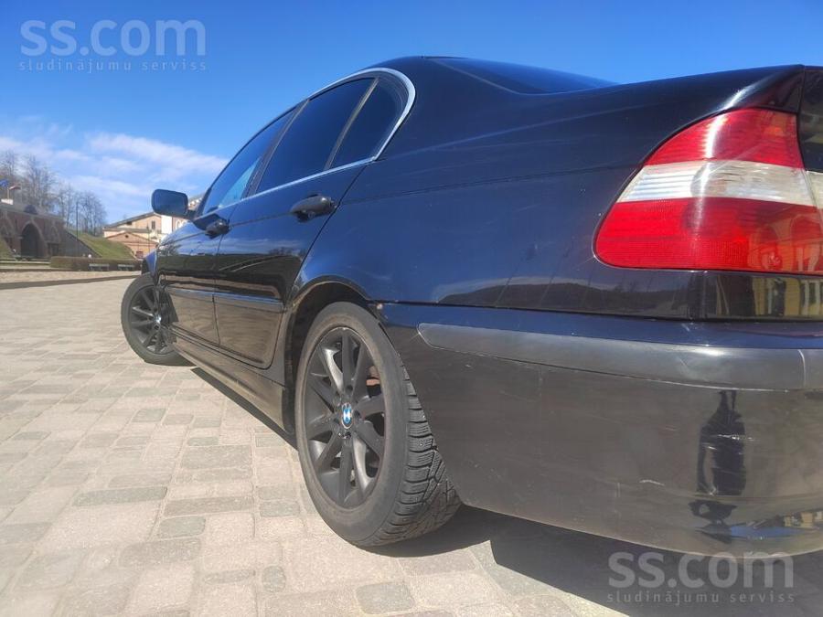 Melns BMW 318 2004 Daugavpils, ar dzinēja tilpumu 2.00 L un nobraukumu 341 tūkst. km par 1799 €, foto 5 vietnē AUTOMOTO.COM.LV