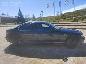 Melns BMW 318 2004 Daugavpils, ar dzinēja tilpumu 2.00 L un nobraukumu 341 tūkst. km par 1799 €, foto 7 vietnē AUTOMOTO.COM.LV