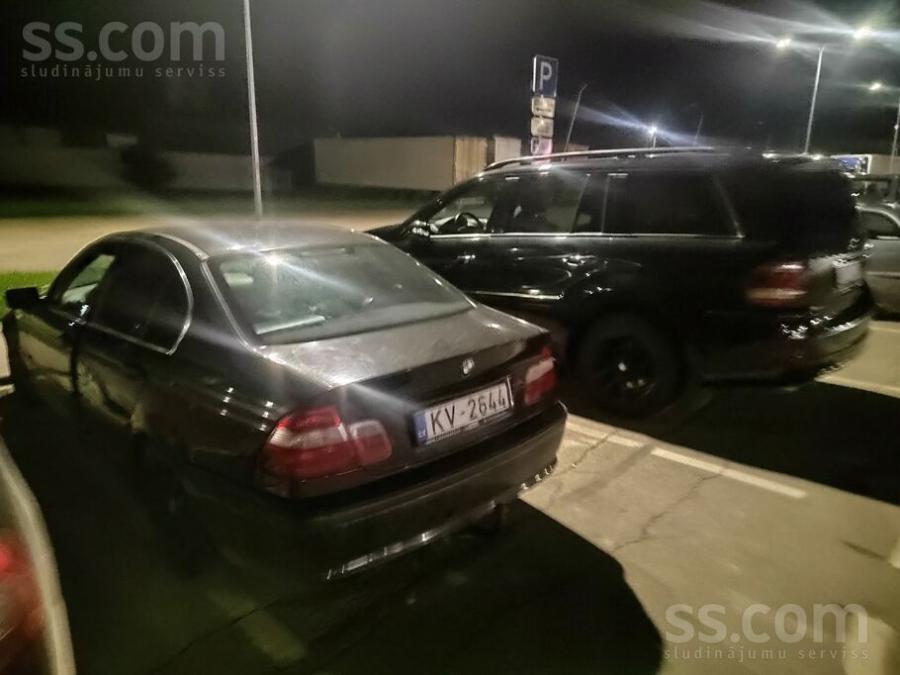 Melns BMW 318 2004 Daugavpils, ar dzinēja tilpumu 2.00 L un nobraukumu 341 tūkst. km par 1799 €, foto 12 vietnē AUTOMOTO.COM.LV