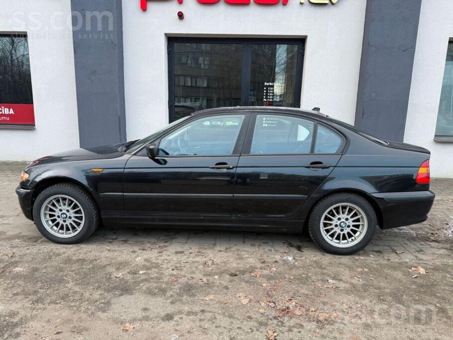 Black BMW 318 2004 in Riga, with an engine capacity of 2.00 L and mileage of 260 thousand km for 2600 €, photo 9 on AUTOMOTO.COM.LV
