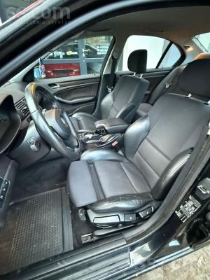 Black BMW 318 2004 in Riga, with an engine capacity of 2.00 L and mileage of 260 thousand km for 2600 €, photo 11 on AUTOMOTO.COM.LV