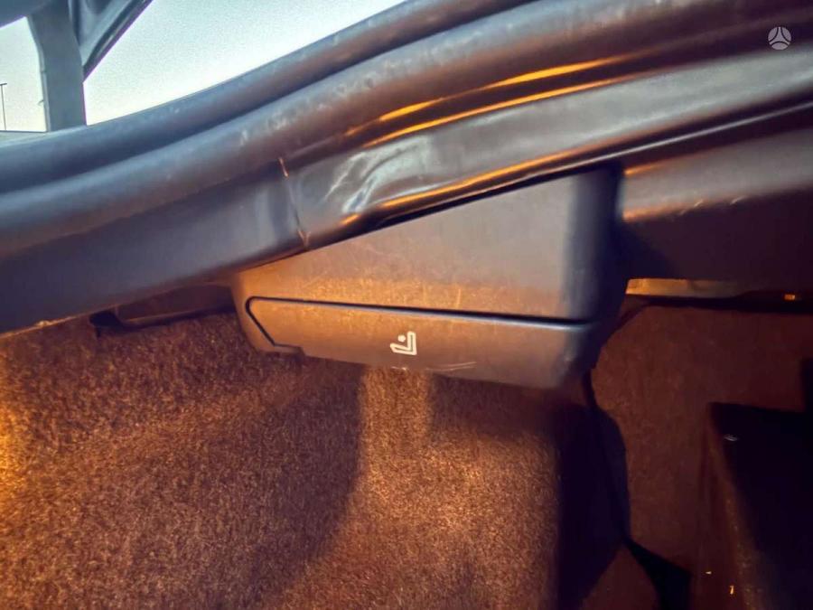 Melns BMW 318 2004 Viļņa, ar dzinēja tilpumu 2.00 L un nobraukumu 327 tūkst. km par 1650 €, foto 20 vietnē AUTOMOTO.COM.LV