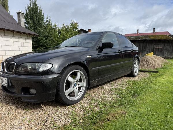 Melns BMW 318 2004 Valga, ar dzinēja tilpumu 1.80 L un nobraukumu 200 tūkst. km par 5600 €, foto 4 vietnē AUTOMOTO.COM.LV