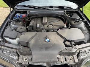 Melns BMW 318 2004 Valga, ar dzinēja tilpumu 1.80 L un nobraukumu 200 tūkst. km par 5600 €, foto 9 vietnē AUTOMOTO.COM.LV