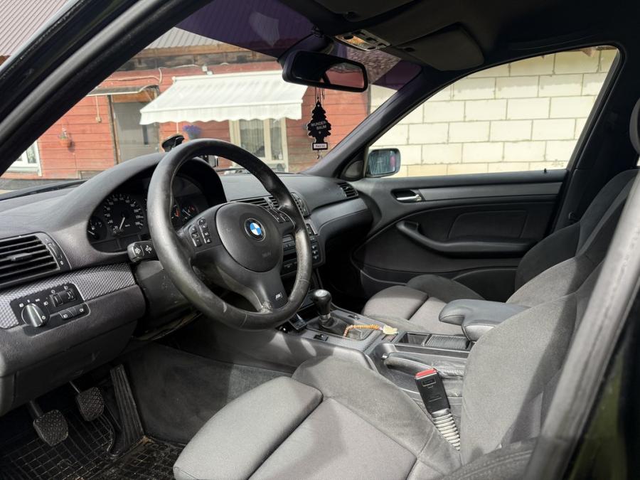 Melns BMW 318 2004 Valga, ar dzinēja tilpumu 1.80 L un nobraukumu 200 tūkst. km par 5600 €, foto 14 vietnē AUTOMOTO.COM.LV