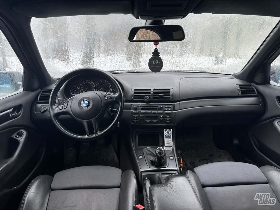 Black BMW 318 2005 in Silute, with an engine capacity of 2.00 L and mileage of 254 thousand km for 999 €, photo 10 on AUTOMOTO.COM.LV