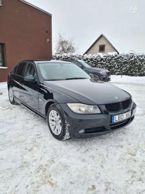 Melns BMW 318 2006 Kaišiadorys, ar dzinēja tilpumu 2.00 L un nobraukumu 335 tūkst. km par 3150 €, foto  vietnē AUTOMOTO.COM.LV