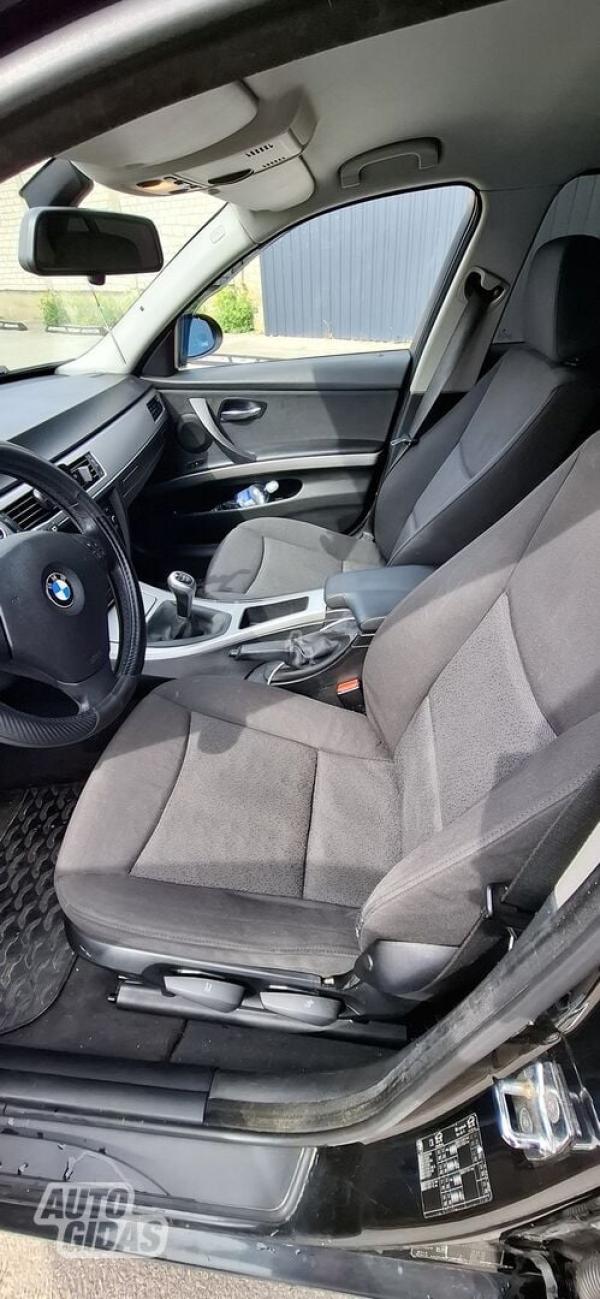 Melns BMW 318 2006 Tauragė, ar dzinēja tilpumu 2.00 L un nobraukumu 398 tūkst. km par 3000 €, foto 4 vietnē AUTOMOTO.COM.LV