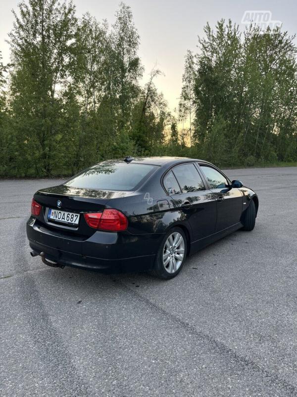 Melns BMW 318 2006 Viļņa, ar dzinēja tilpumu 2.00 L un nobraukumu 211 tūkst. km par 2500 €, foto 2 vietnē AUTOMOTO.COM.LV