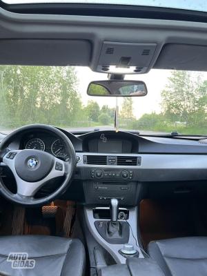 Melns BMW 318 2006 Viļņa, ar dzinēja tilpumu 2.00 L un nobraukumu 211 tūkst. km par 2500 €, foto 12 vietnē AUTOMOTO.COM.LV