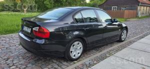 Melns BMW 318 2006 Kuldīga, ar dzinēja tilpumu 2.00 L un nobraukumu 369 tūkst. km par 2950 €, foto 7 vietnē AUTOMOTO.COM.LV