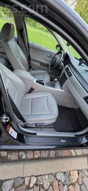 Melns BMW 318 2006 Kuldīga, ar dzinēja tilpumu 2.00 L un nobraukumu 369 tūkst. km par 2950 €, foto 17 vietnē AUTOMOTO.COM.LV