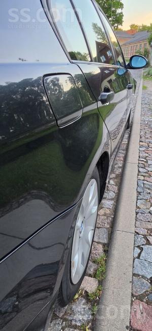 Melns BMW 318 2006 Kuldīga, ar dzinēja tilpumu 2.00 L un nobraukumu 369 tūkst. km par 2950 €, foto 21 vietnē AUTOMOTO.COM.LV