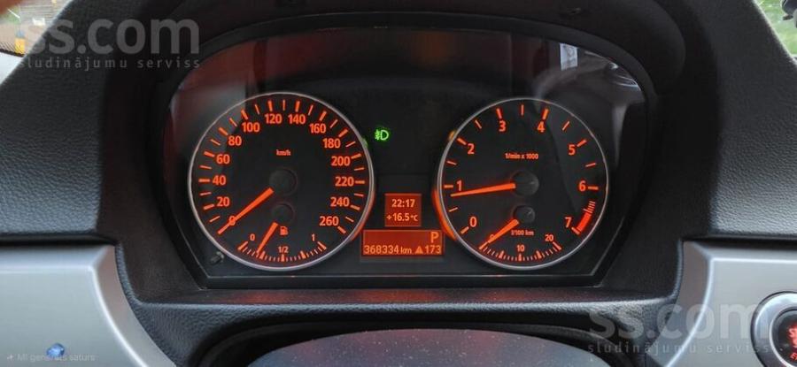 Melns BMW 318 2006 Kuldīga, ar dzinēja tilpumu 2.00 L un nobraukumu 369 tūkst. km par 2950 €, foto 31 vietnē AUTOMOTO.COM.LV