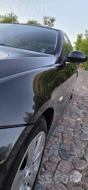Melns BMW 318 2006 Kuldīga, ar dzinēja tilpumu 2.00 L un nobraukumu 369 tūkst. km par 2950 €, foto 32 vietnē AUTOMOTO.COM.LV