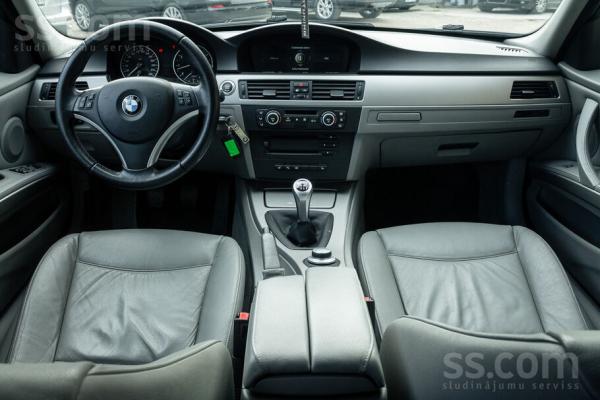 Melns BMW 318 2006 Jelgava, ar dzinēja tilpumu 2.00 L un nobraukumu 137 tūkst. km par 4400 €, foto 10 vietnē AUTOMOTO.COM.LV