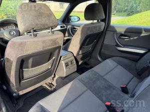 Black BMW 318 2006 in Riga, with an engine capacity of 2.00 L and mileage of 230 thousand km for 3990 €, photo 7 on AUTOMOTO.COM.LV
