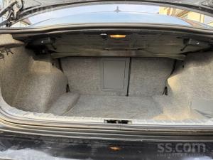 Black BMW 318 2006 in Riga, with an engine capacity of 2.00 L and mileage of 230 thousand km for 3990 €, photo 8 on AUTOMOTO.COM.LV