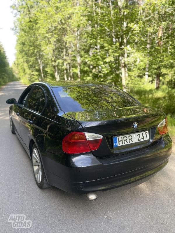 Melns BMW 318 2006 Viļņa, ar dzinēja tilpumu 2.00 L un nobraukumu 428 tūkst. km par 1850 €, foto 6 vietnē AUTOMOTO.COM.LV