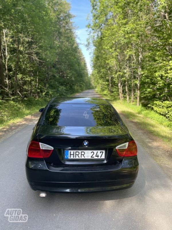 Melns BMW 318 2006 Viļņa, ar dzinēja tilpumu 2.00 L un nobraukumu 428 tūkst. km par 1850 €, foto 7 vietnē AUTOMOTO.COM.LV
