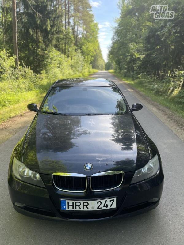 Melns BMW 318 2006 Viļņa, ar dzinēja tilpumu 2.00 L un nobraukumu 428 tūkst. km par 1850 €, foto 8 vietnē AUTOMOTO.COM.LV
