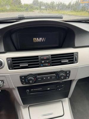 Black BMW 318 2006 in Telschi, with an engine capacity of 2.00 L and mileage of 210 thousand km for 4499 €, photo 24 on AUTOMOTO.COM.LV