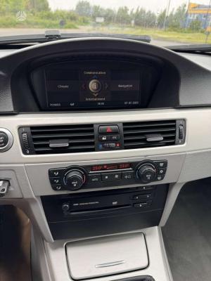 Black BMW 318 2006 in Telschi, with an engine capacity of 2.00 L and mileage of 210 thousand km for 4499 €, photo 25 on AUTOMOTO.COM.LV