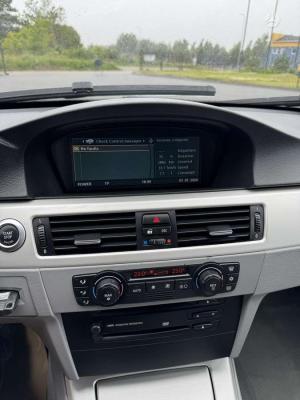 Black BMW 318 2006 in Telschi, with an engine capacity of 2.00 L and mileage of 210 thousand km for 4499 €, photo 38 on AUTOMOTO.COM.LV