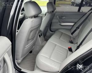 Black BMW 318 2006 in Telschi, with an engine capacity of 2.00 L and mileage of 206 thousand km for 4490 €, photo 15 on AUTOMOTO.COM.LV