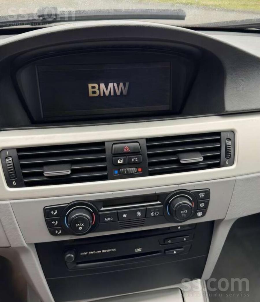 Black BMW 318 2006 in Telschi, with an engine capacity of 2.00 L and mileage of 206 thousand km for 4490 €, photo 17 on AUTOMOTO.COM.LV