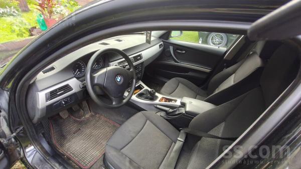 Black BMW 318 2006 in Preili, with an engine capacity of 2.00 L and mileage of 311 thousand km for 1250 €, photo 9 on AUTOMOTO.COM.LV