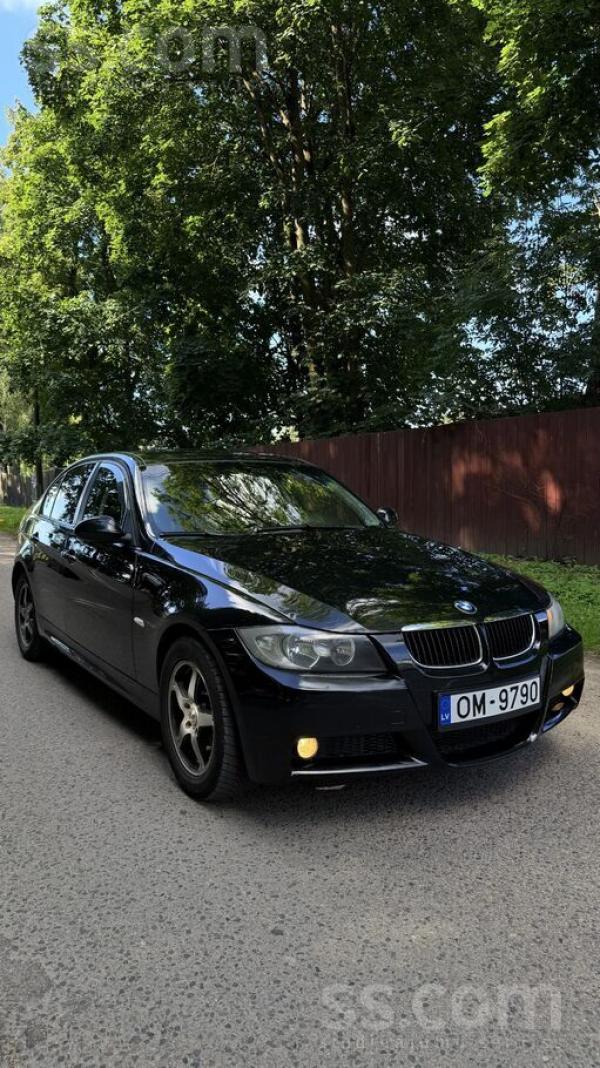 Melns BMW 318 2006 Rīga, ar dzinēja tilpumu 2.00 L un nobraukumu 429 tūkst. km par 3550 €, foto 1 vietnē AUTOMOTO.COM.LV