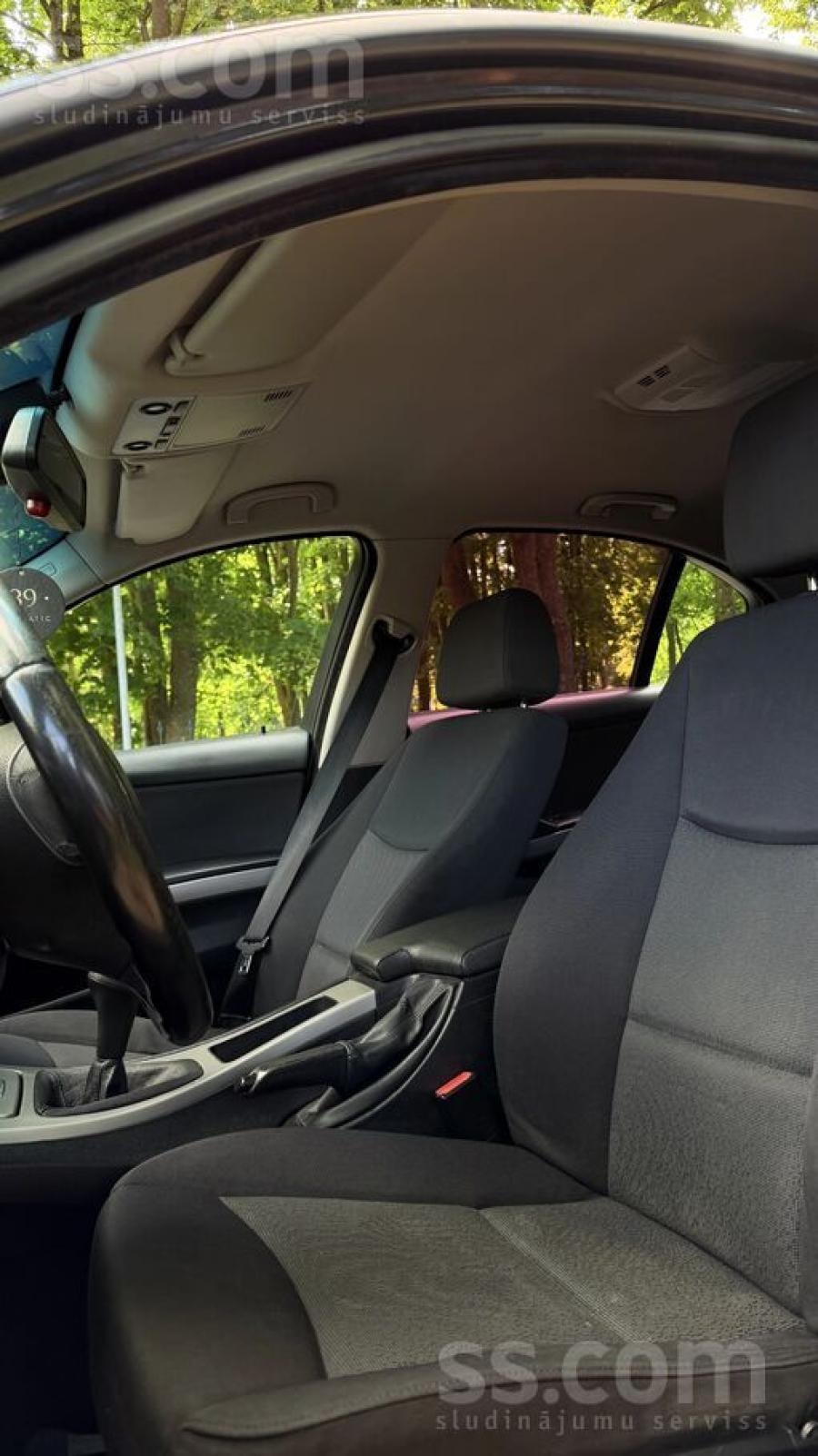 Melns BMW 318 2006 Rīga, ar dzinēja tilpumu 2.00 L un nobraukumu 429 tūkst. km par 3550 €, foto 9 vietnē AUTOMOTO.COM.LV