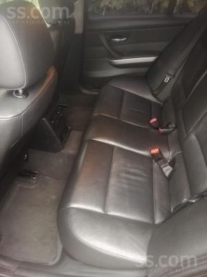 Black BMW 318 2006 in Riga, with an engine capacity of 1.80 L and mileage of 324 thousand km for 3300 €, photo 9 on AUTOMOTO.COM.LV