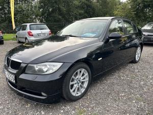 Black BMW 318 2006 in Limbazi, with an engine capacity of 2.00 L and mileage of 279 thousand km for 3150 €, photo  on AUTOMOTO.COM.LV