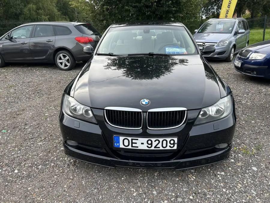 Melns BMW 318 2006 Limbaži, ar dzinēja tilpumu 2.00 L un nobraukumu 279 tūkst. km par 3150 €, foto 3 vietnē AUTOMOTO.COM.LV