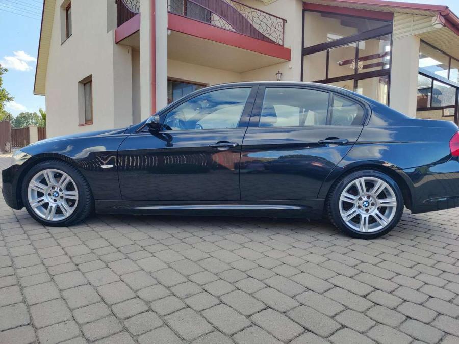 Black BMW 318 2006 in Marijampole, with an engine capacity of 2.00 L and mileage of 181 thousand km for 3799 €, photo 5 on AUTOMOTO.COM.LV
