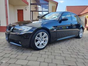 Black BMW 318 2006 in Marijampole, with an engine capacity of 2.00 L and mileage of 181 thousand km for 3799 €, photo 7 on AUTOMOTO.COM.LV