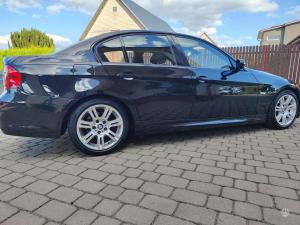Black BMW 318 2006 in Marijampole, with an engine capacity of 2.00 L and mileage of 181 thousand km for 3799 €, photo 8 on AUTOMOTO.COM.LV