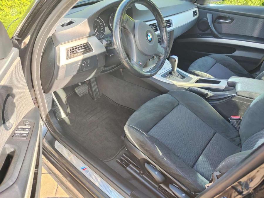 Black BMW 318 2006 in Marijampole, with an engine capacity of 2.00 L and mileage of 181 thousand km for 3799 €, photo 24 on AUTOMOTO.COM.LV