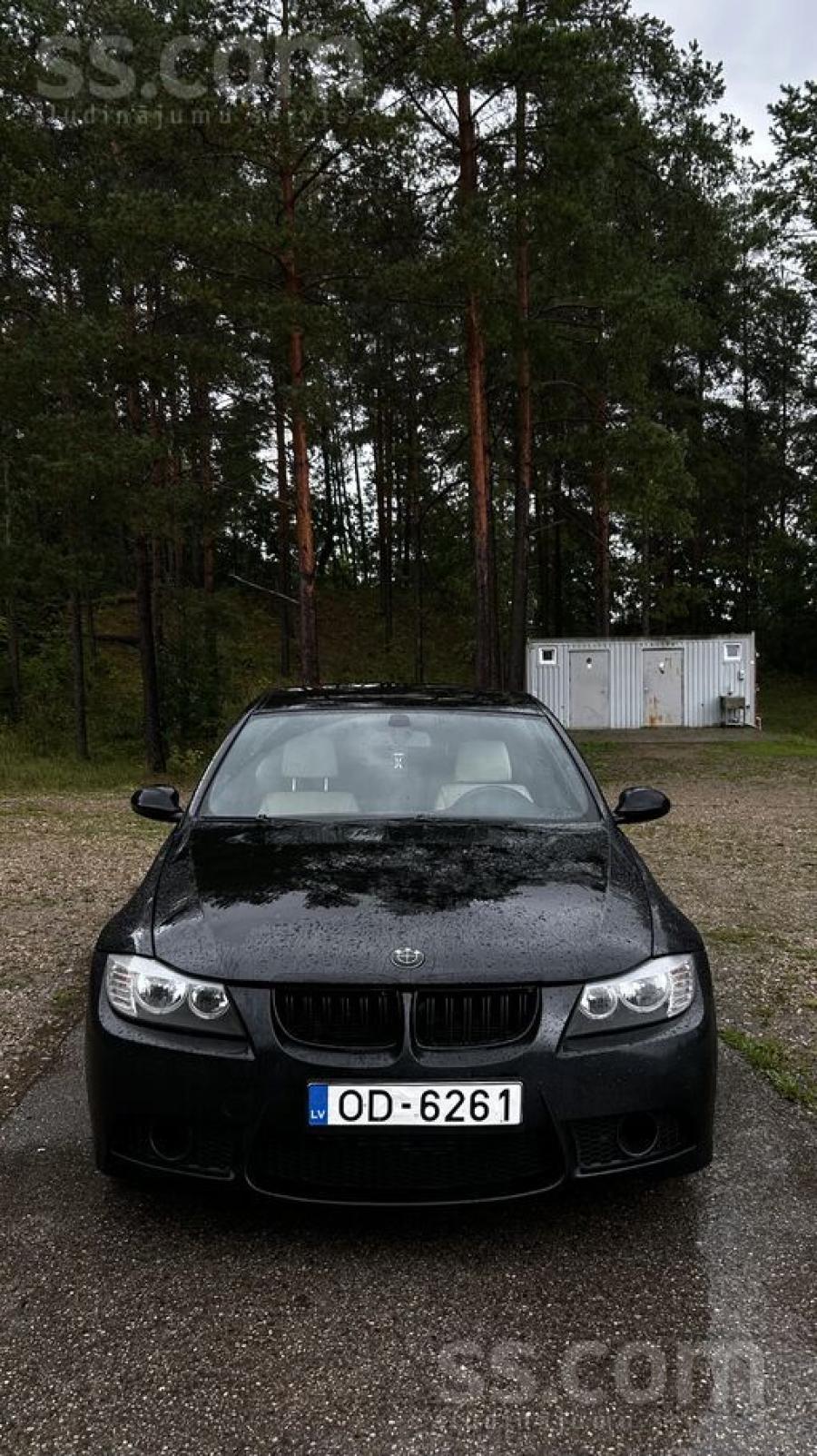 Melns BMW 318 2006 Madona, ar dzinēja tilpumu 2.00 L un nobraukumu 428 tūkst. km par 2600 €, foto 1 vietnē AUTOMOTO.COM.LV