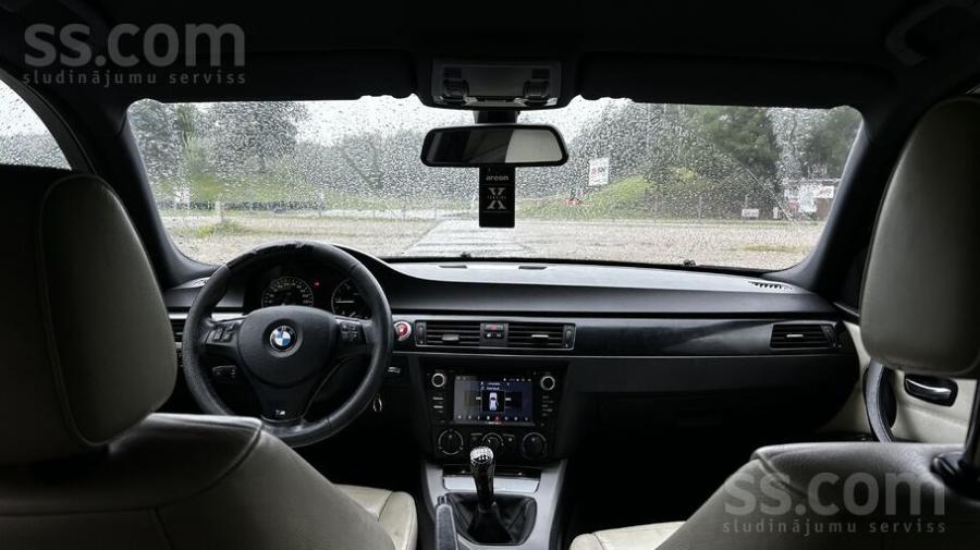 Melns BMW 318 2006 Madona, ar dzinēja tilpumu 2.00 L un nobraukumu 428 tūkst. km par 2600 €, foto 7 vietnē AUTOMOTO.COM.LV