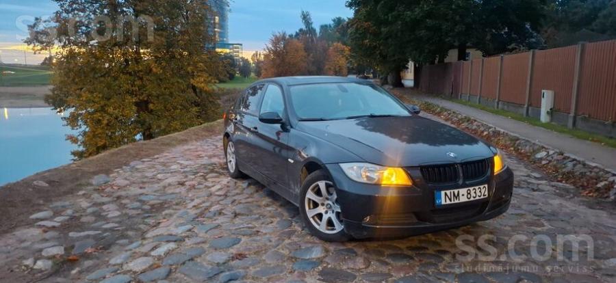 Melns BMW 318 2006 Rīga, ar dzinēja tilpumu 2.00 L un nobraukumu 248 tūkst. km par 4000 €, foto 3 vietnē AUTOMOTO.COM.LV