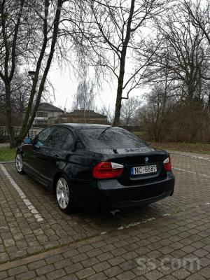 Melns BMW 318 2007 Rīga, ar dzinēja tilpumu 2.00 L un nobraukumu 316 tūkst. km par 3750 €, foto 3 vietnē AUTOMOTO.COM.LV