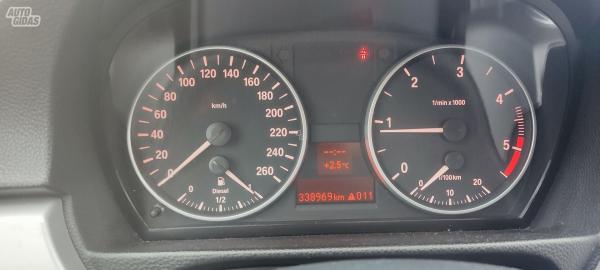 Melns BMW 318 2007 Kelmė, ar dzinēja tilpumu 2.00 L un nobraukumu 339 tūkst. km par 2700 €, foto 8 vietnē AUTOMOTO.COM.LV