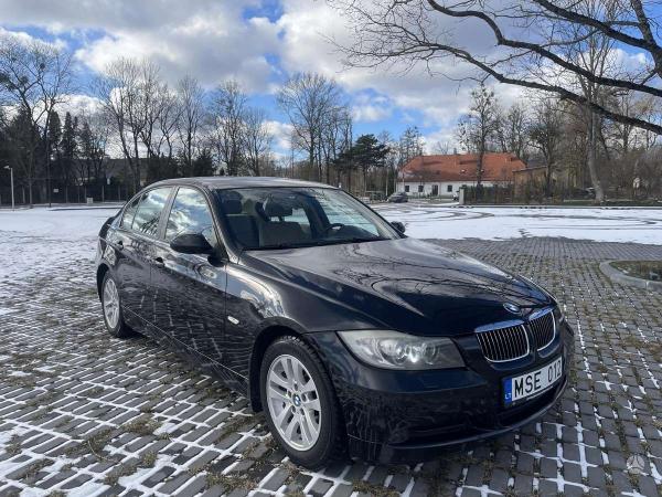 Melns BMW 318 2007 Kauņa, ar dzinēja tilpumu 2.00 L un nobraukumu 168 tūkst. km par 3990 €, foto 1 vietnē AUTOMOTO.COM.LV